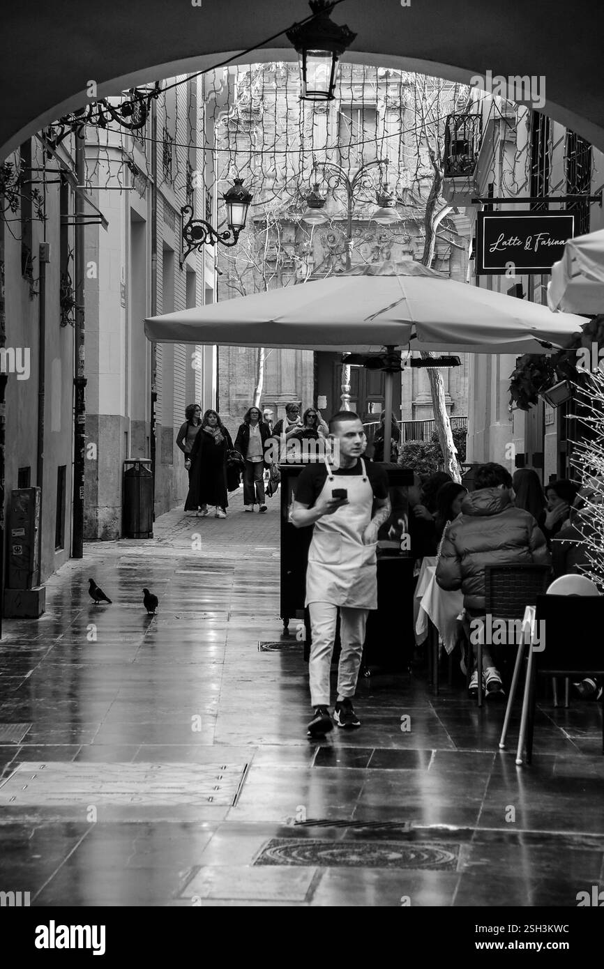 Paella spain restaurant Black and White Stock Photos & Images - Alamy