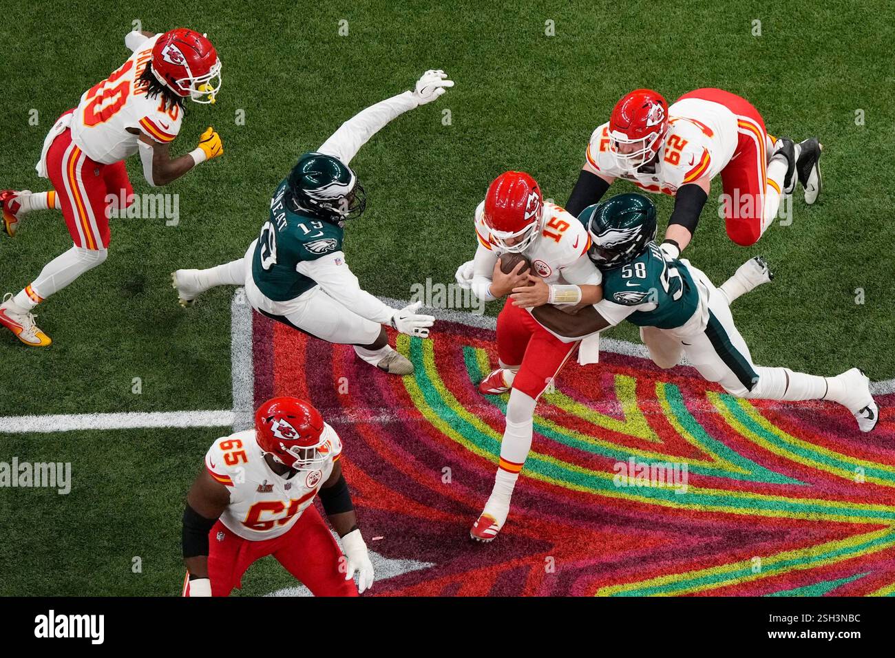 Philadelphia Eagles linebacker Jalyx Hunt (58) sacks Kansas City Chiefs ...