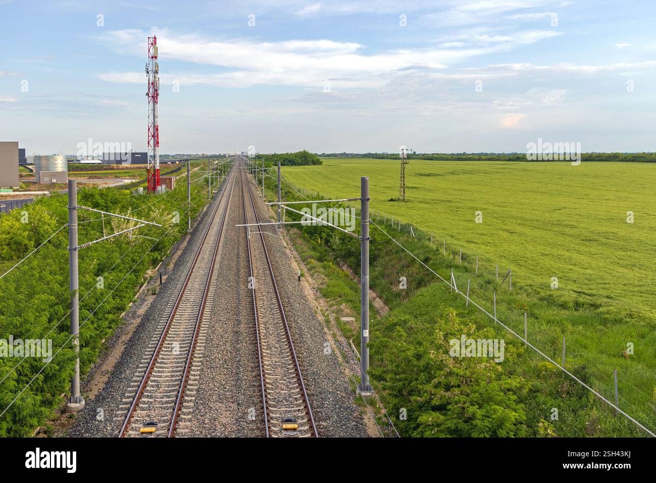Double Tracks Straight Railway for High Speed Trains and Mobile Cell ...