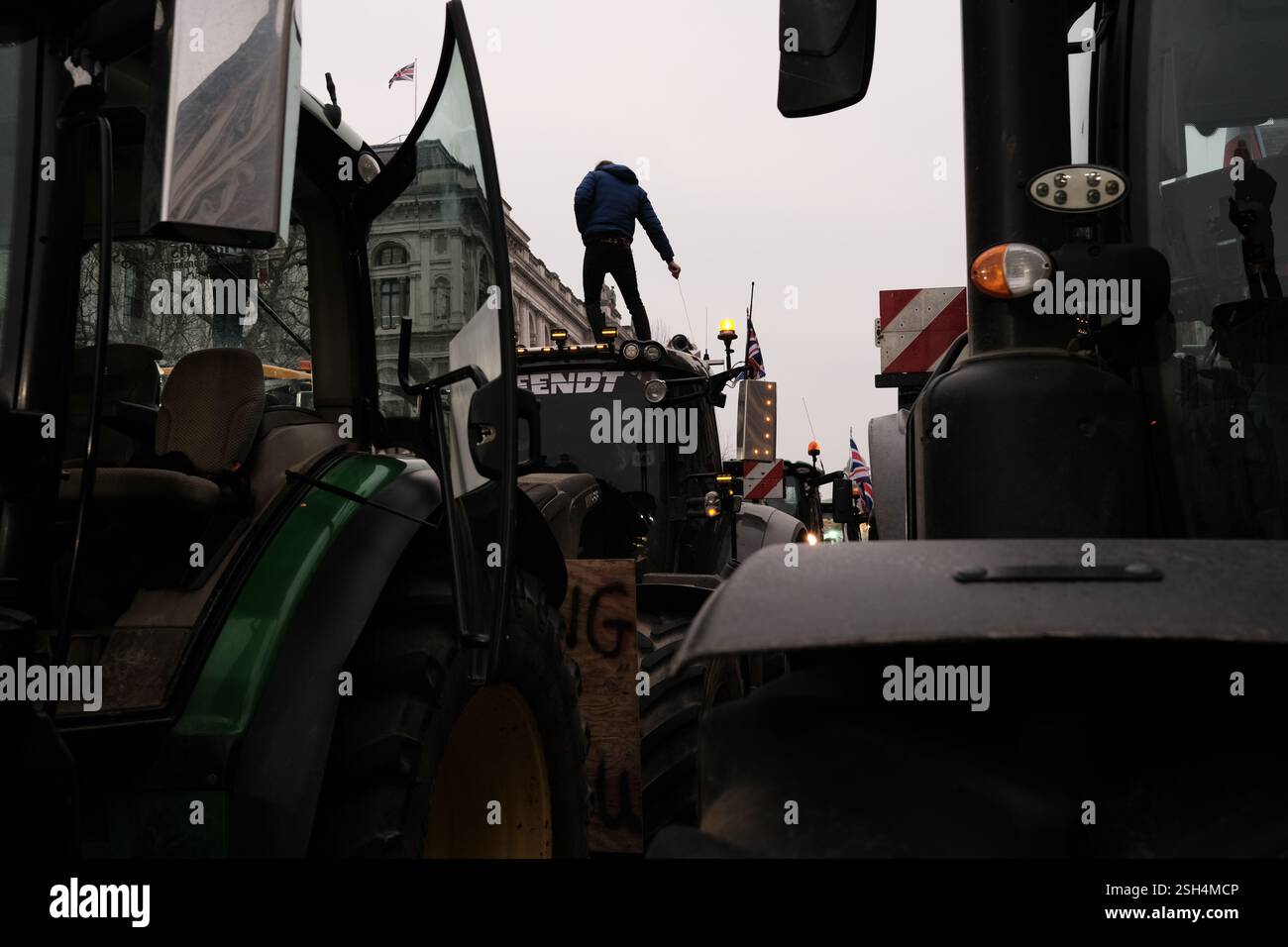 London, UK. 10th, February, 2025. Farmers drive their tractors into ...