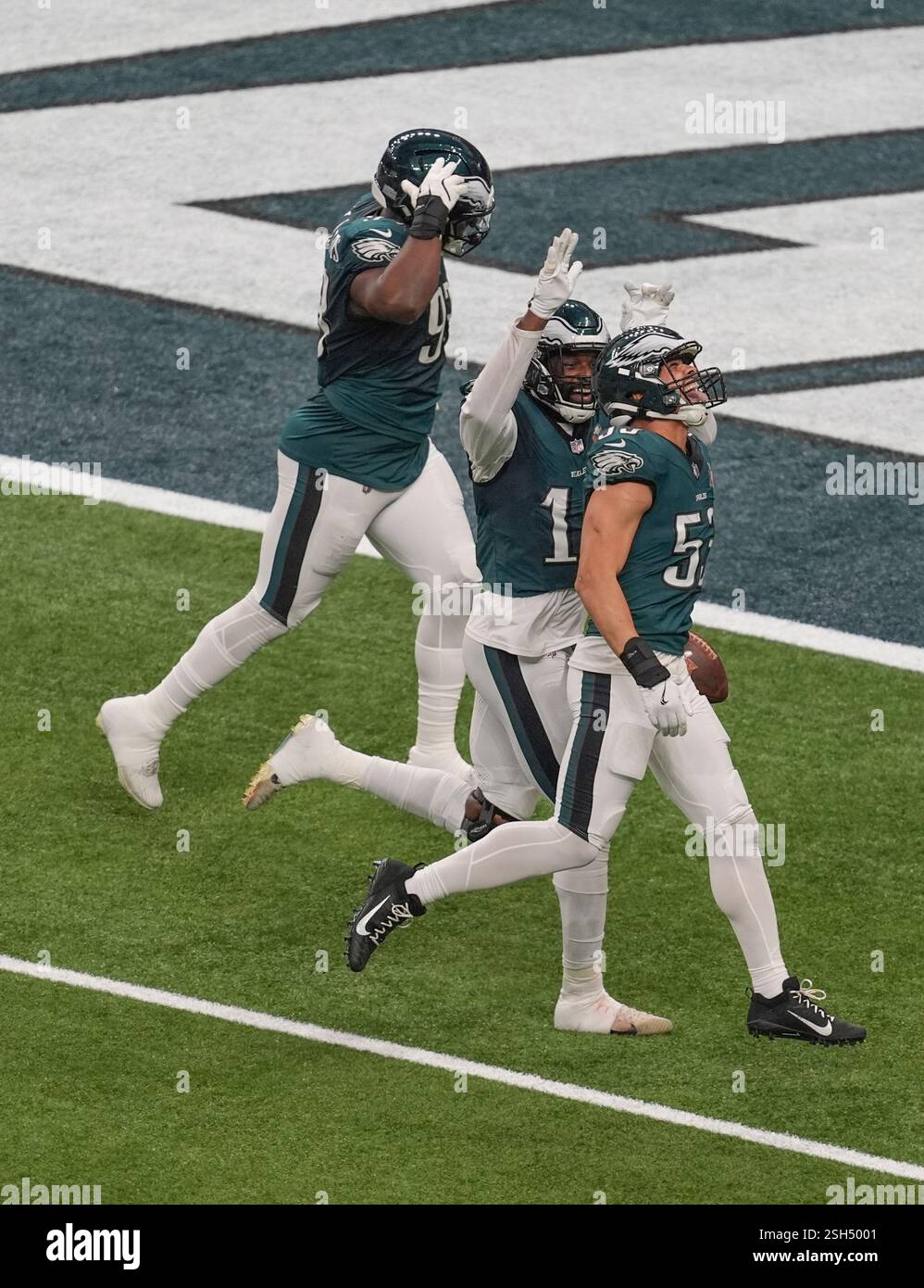 Philadelphia Eagles linebacker Zack Baun (53) celebrates interception ...