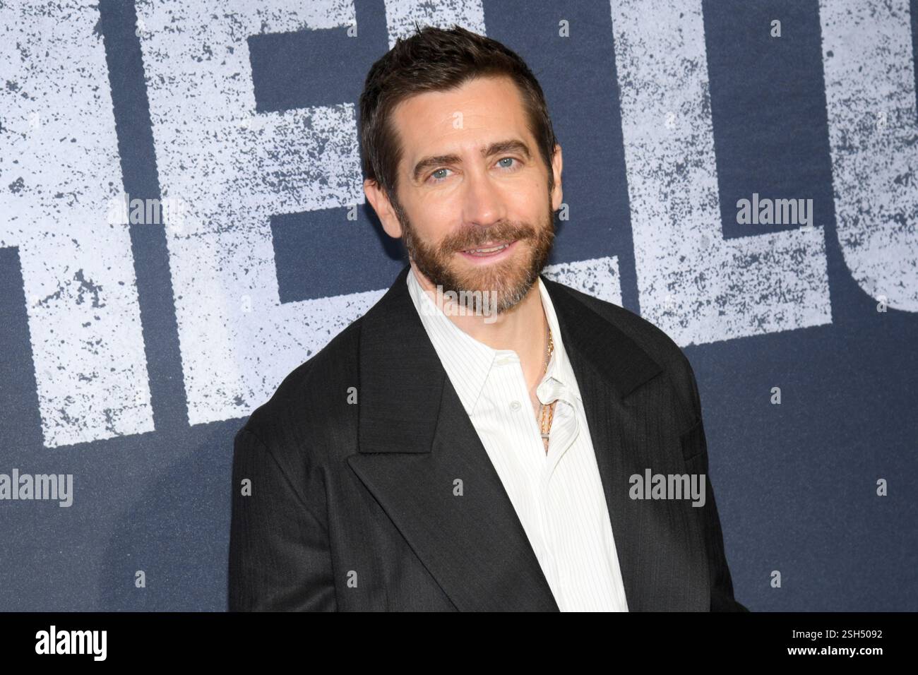 New York, USA. 10th Feb, 2025. Jake Gyllenhaal attends "Othello" cast ...