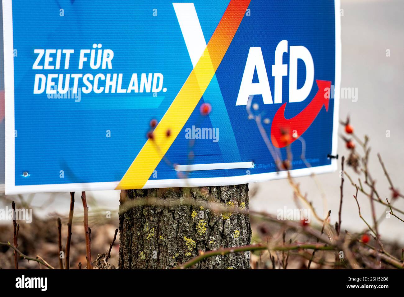 Wahlwerbeposter hi-res stock photography and images - Alamy
