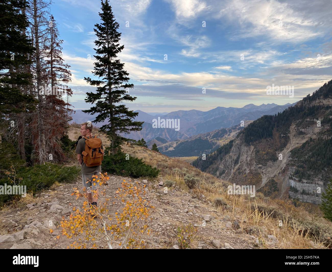 Scenic mountain hiking views hi-res stock photography and images - Alamy
