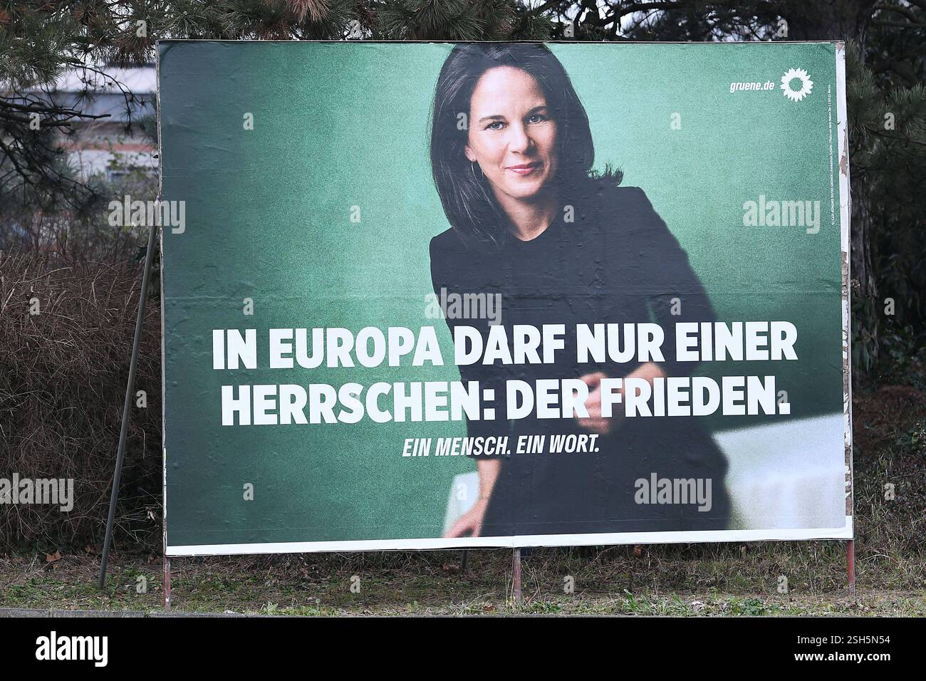 Wahlplakate - Bundestagswahl 2025 am 10.02.2025 in Oberhausen Ein ...