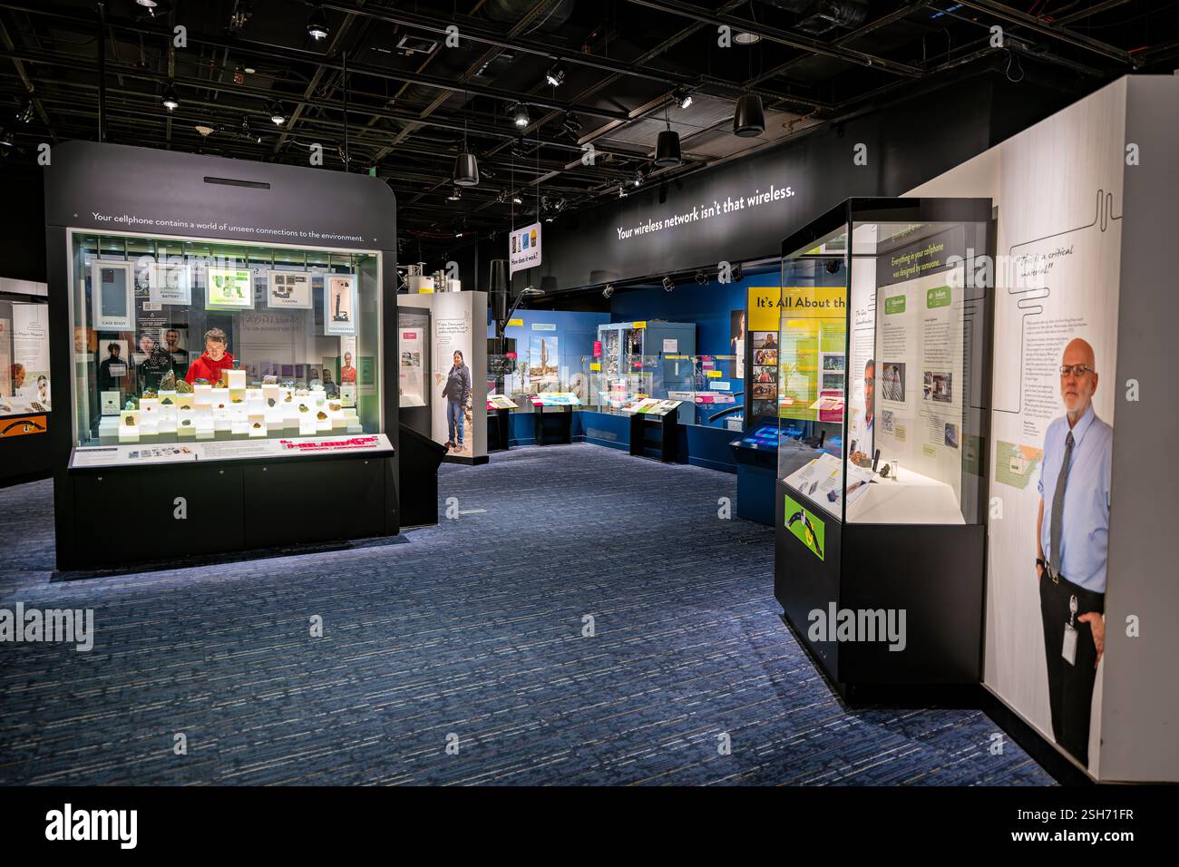 WASHINGTON DC — The "Cellphone: Unseen Connections" exhibit at the ...