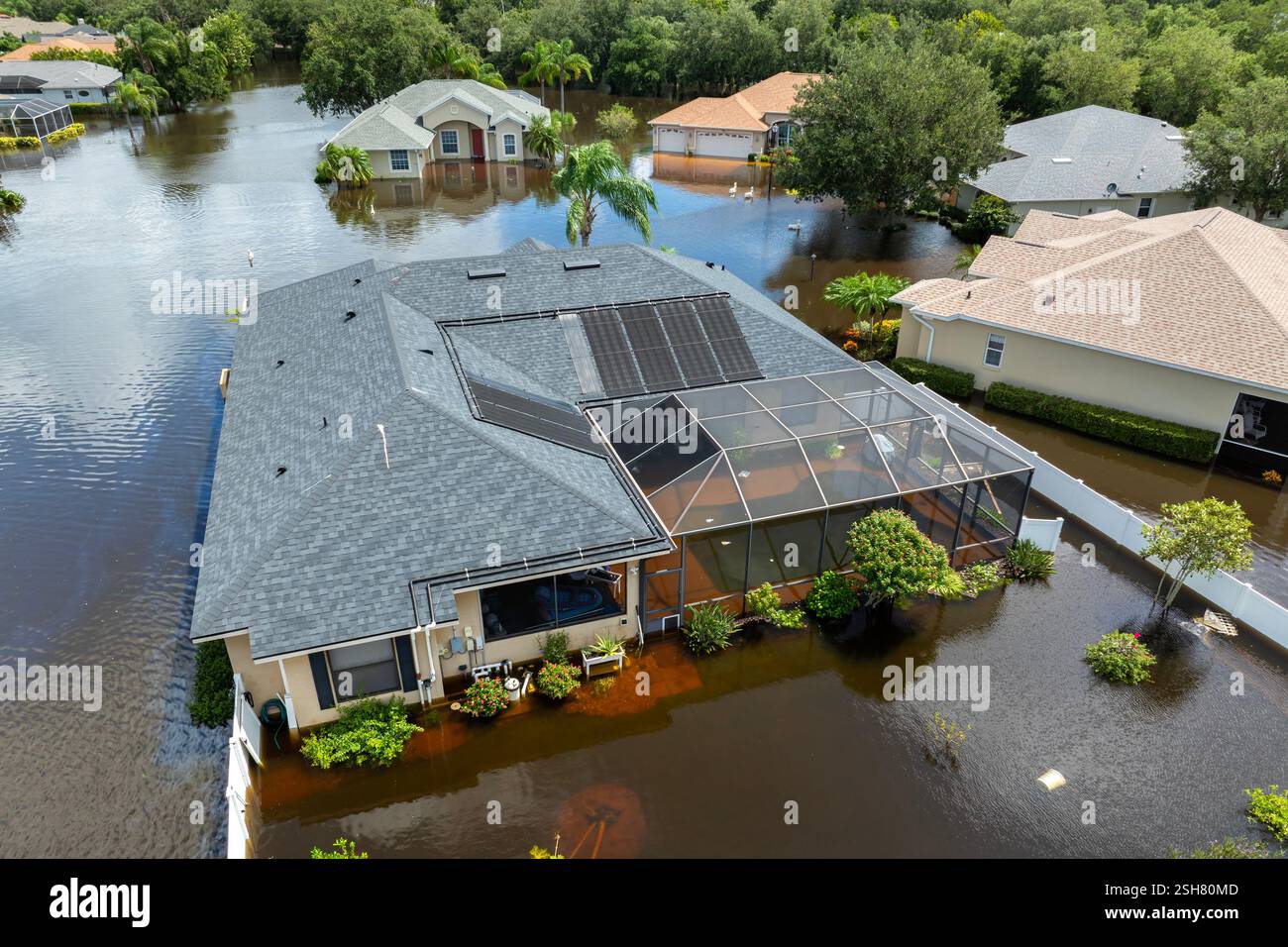 Hurricane Debby tropical rainstorm flooded residential homes in ...