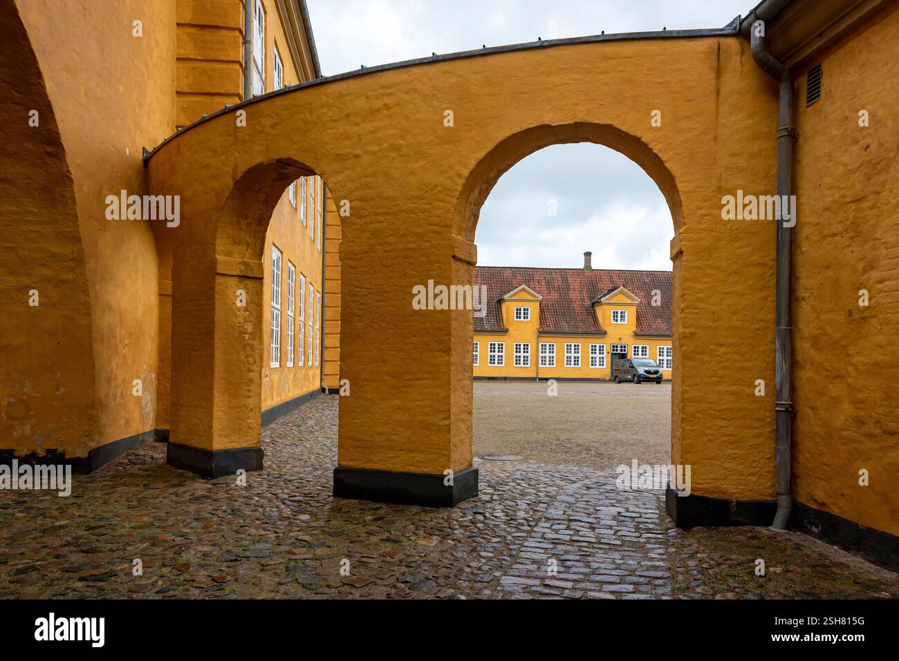 Roskilde domkirke copenhagen hi-res stock photography and images - Alamy