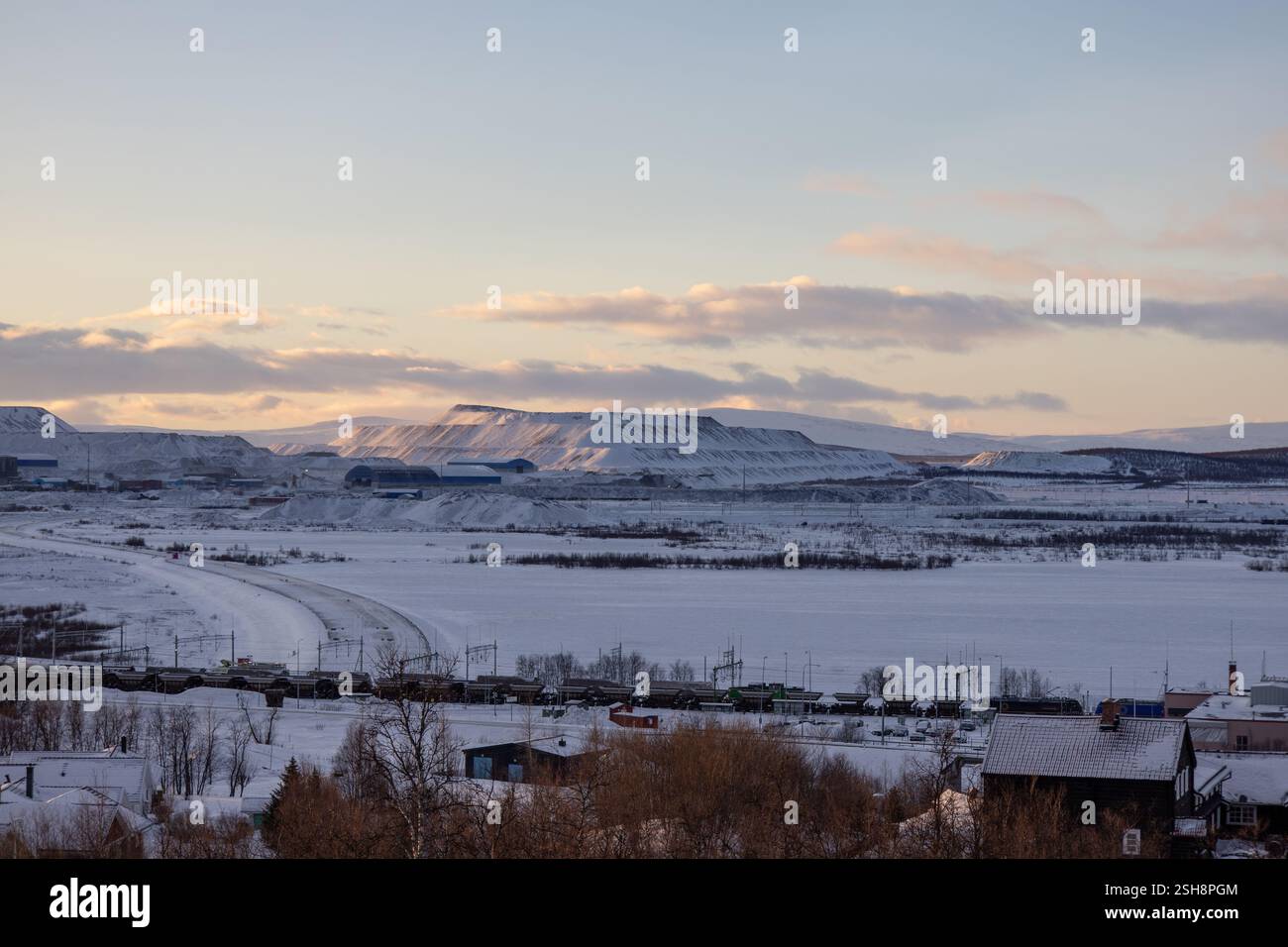 View of the new residential area by Luossavaara with low standing sun ...