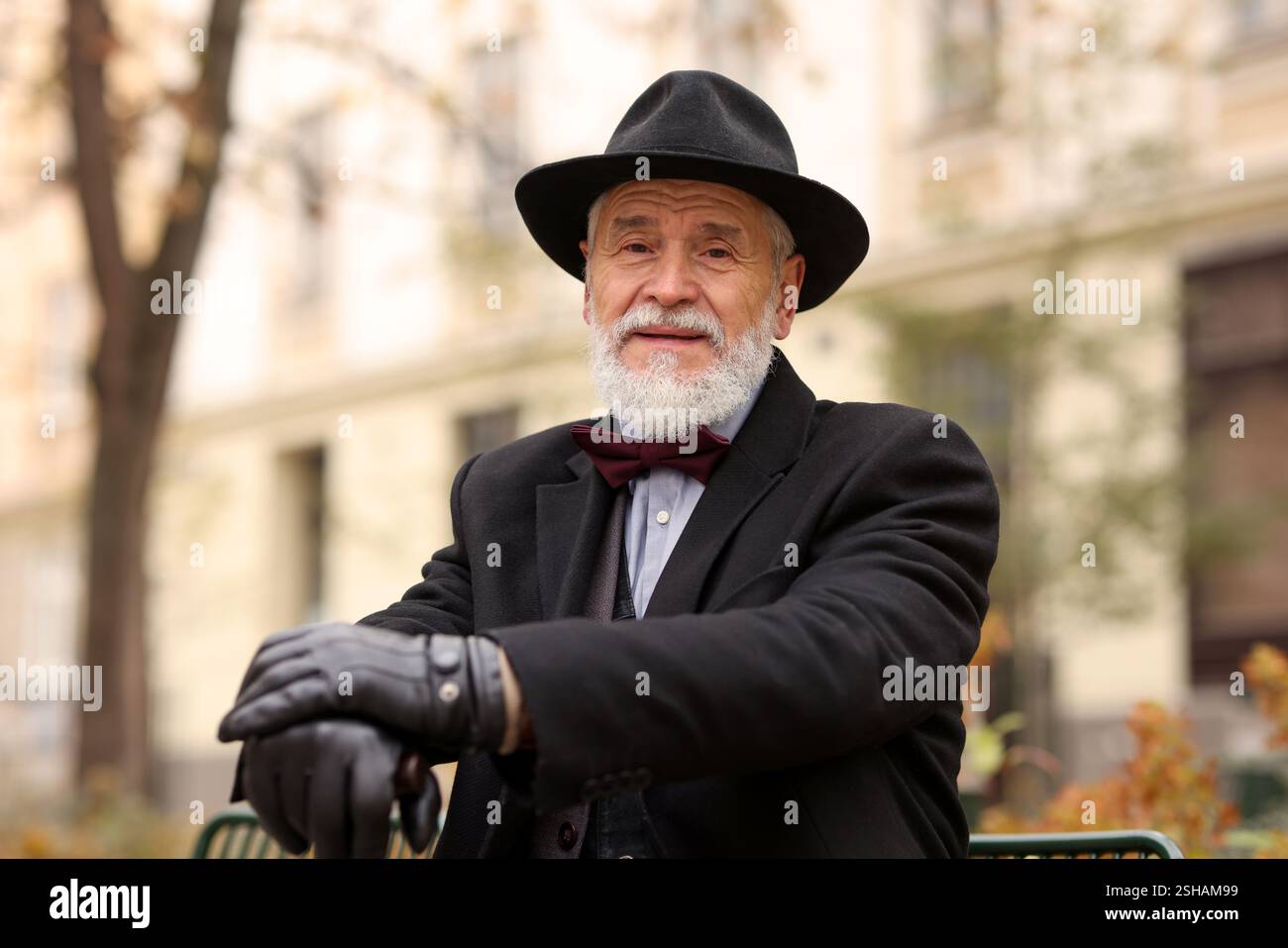 Bearded man walking hi-res stock photography and images - Alamy