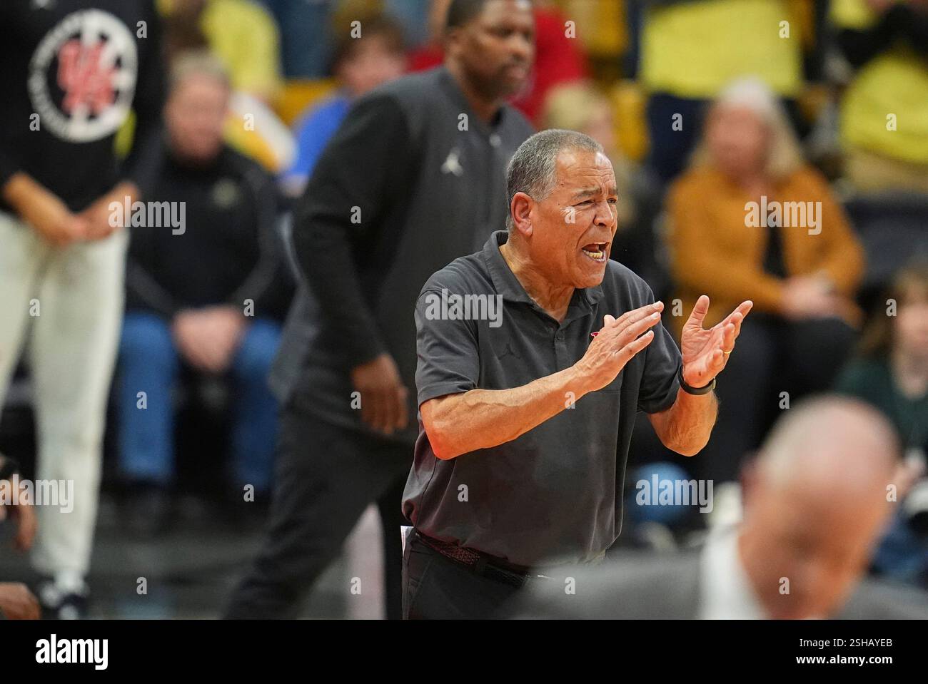 Houston head coach Kelvin Sampson in the second half of an NCAA college ...
