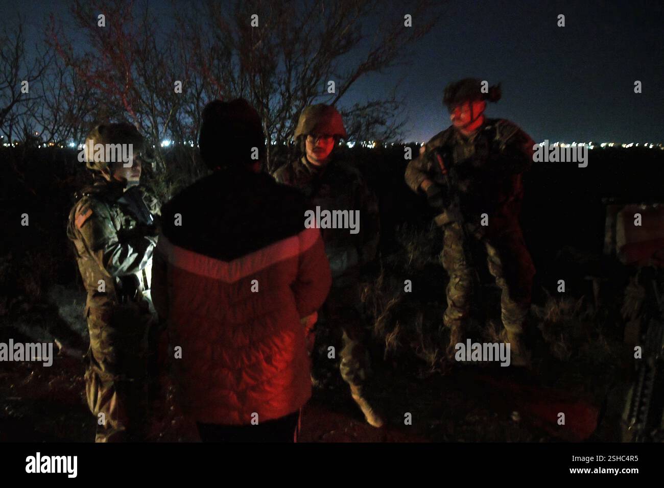 Law enforcement officials wait hi-res stock photography and images - Alamy