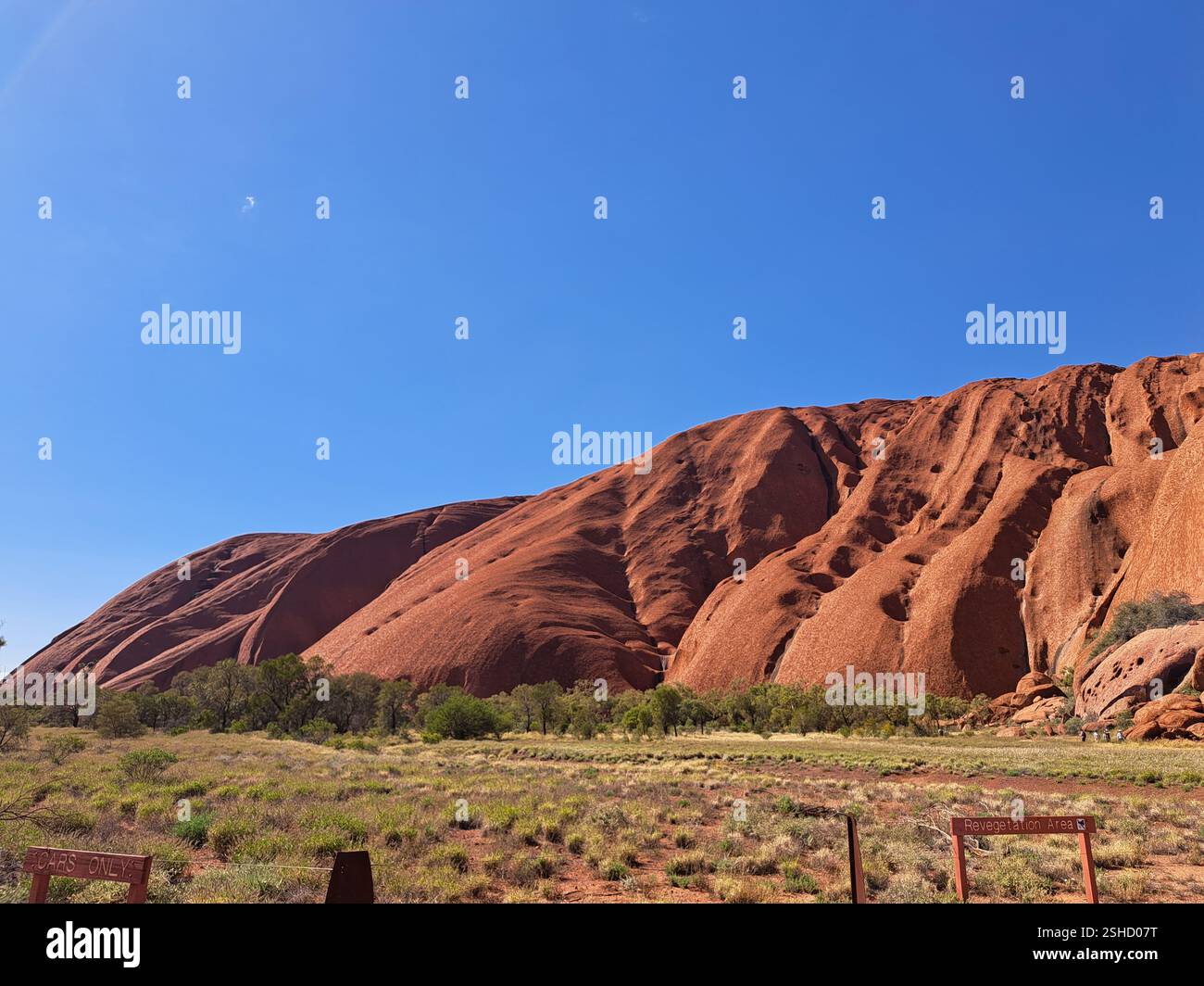Uluru, NT, Australia - The Outback Stock Photo - Alamy