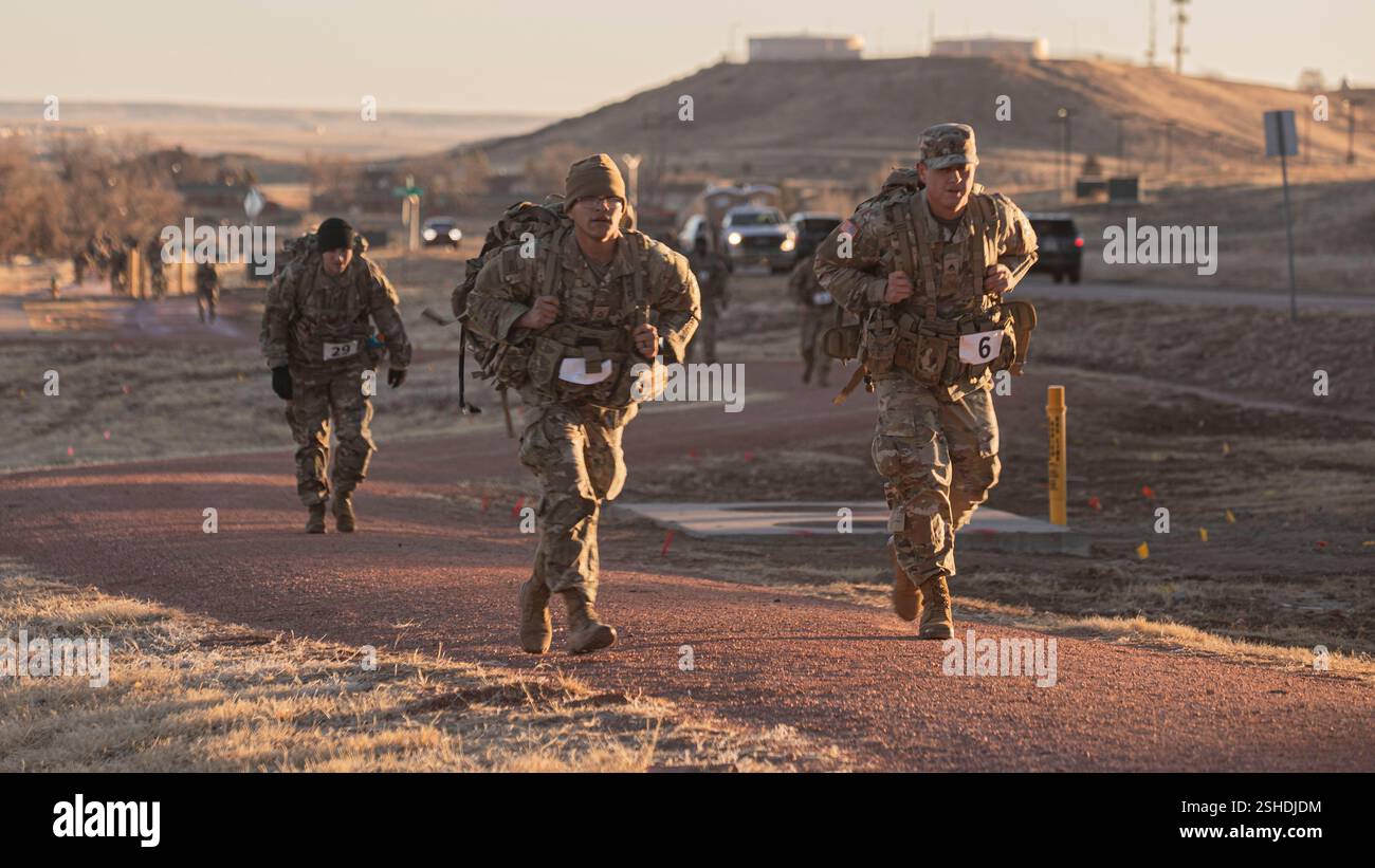 Soldiers assigned to 4th Combat Aviation Brigade, 4th Infantry Division ...