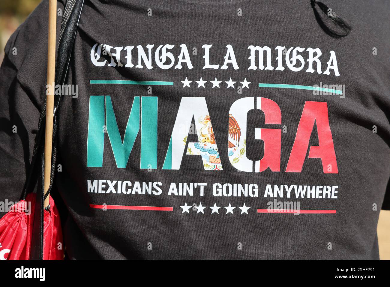 Immigration enforcement opposition hi-res stock photography and images ...