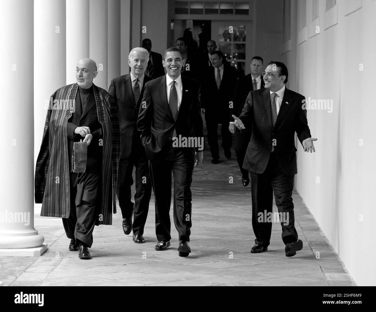 Us president inauguration 2009 Black and White Stock Photos & Images ...