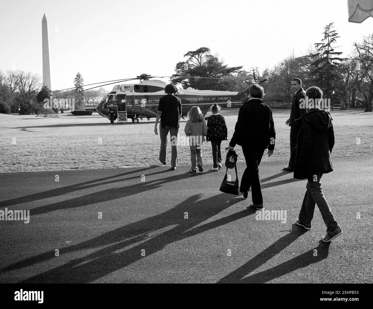 2 7 09 Black and White Stock Photos & Images - Alamy