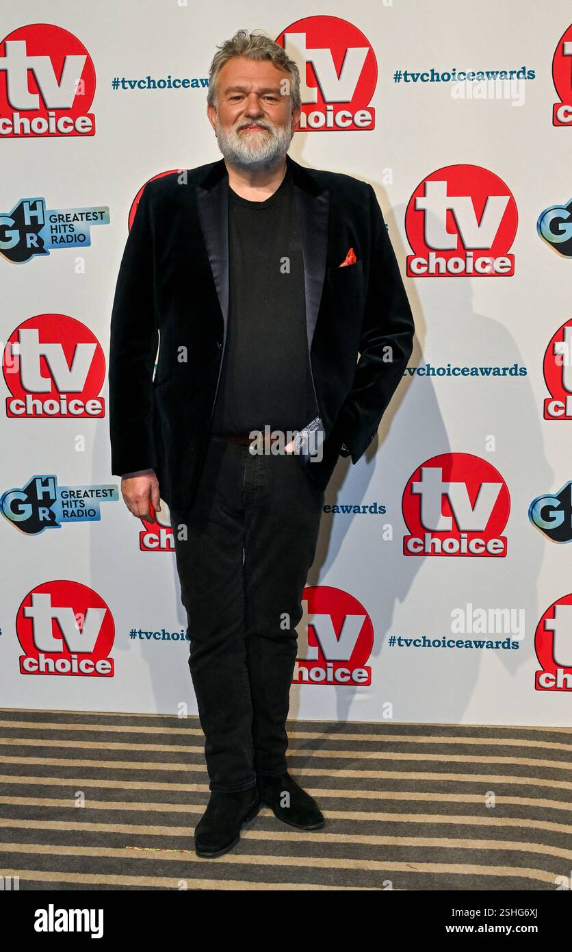 London, UK. 10th Feb, 2025. Si King attends the TV Choice Awards 2025 ...