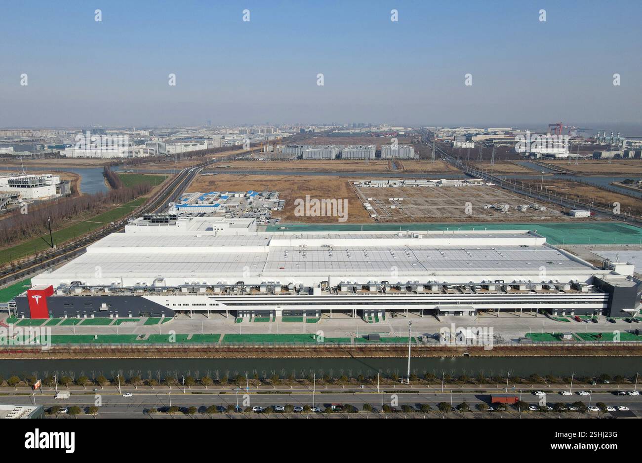 Shanghai, China. 8th Feb, 2025. An aerial drone photo shows U.S ...