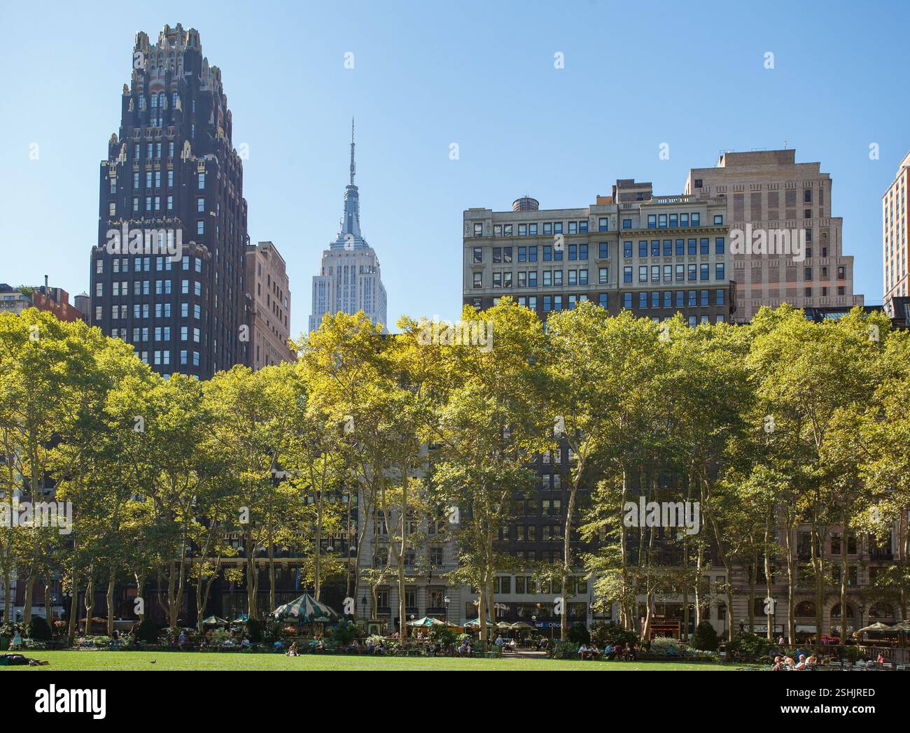 Historical iconic American Radiator building and the Empire state ...
