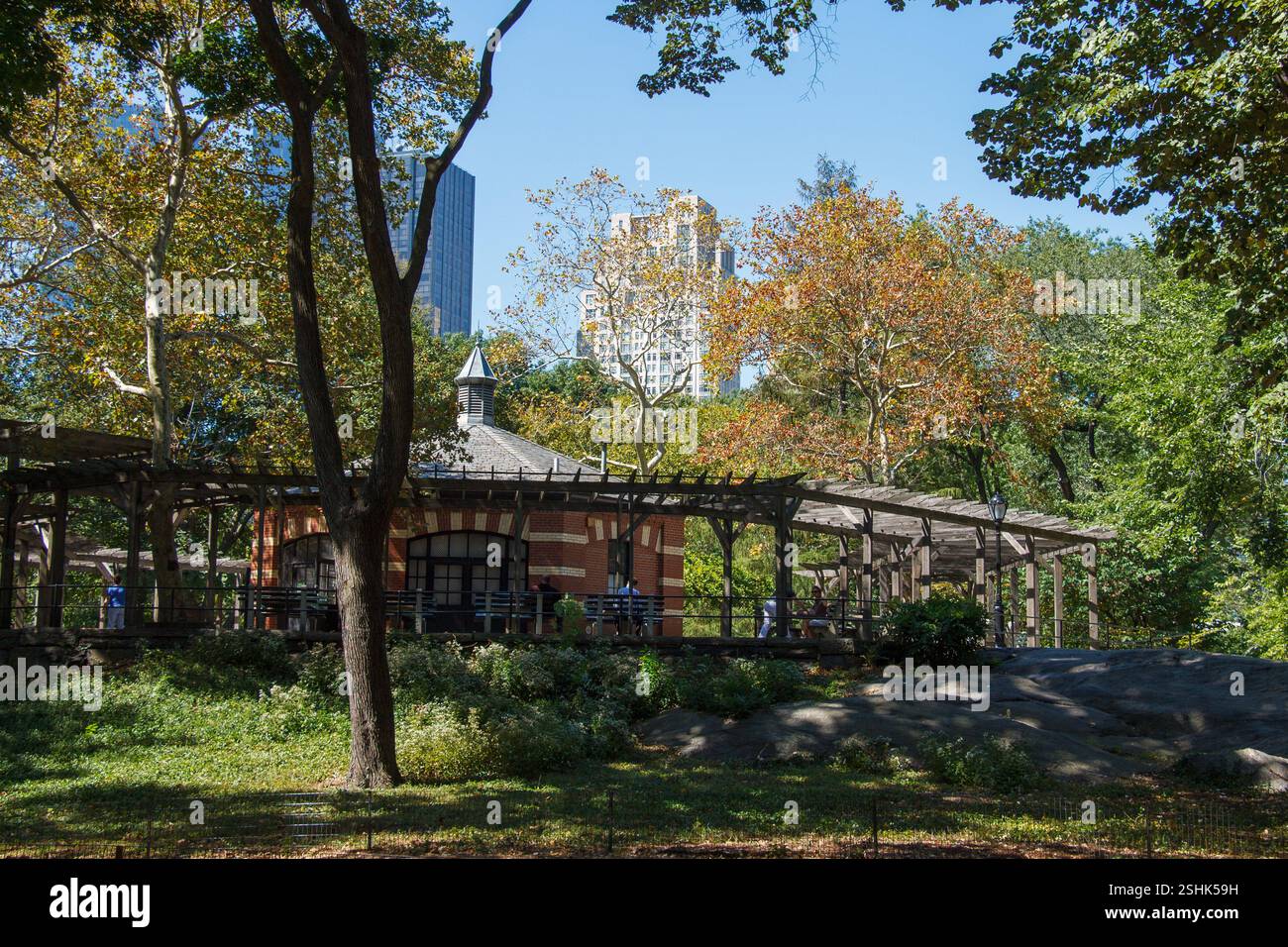The Chess and Checkers Visitor Center in Central Park, Midwotn ...