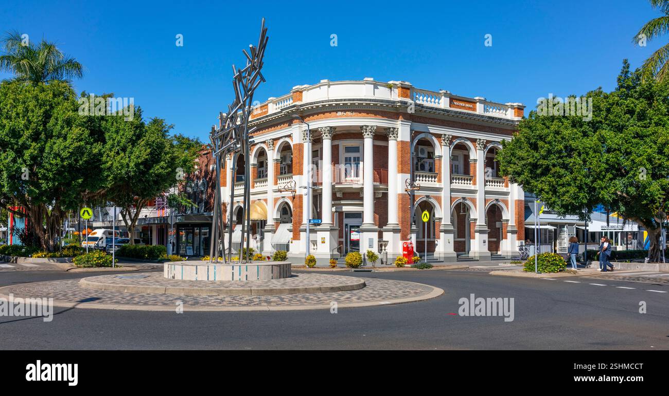 Queensland National Bank is a heritage-listed former bank building at ...