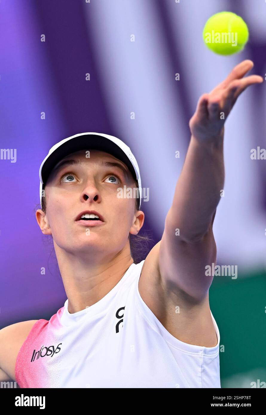 Doha, Qatar. 10th Feb, 2025. Iga Swiatek of Poland serves during the ...