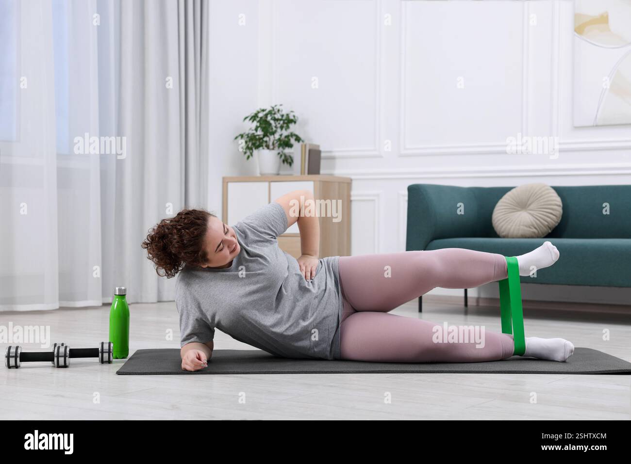 Dumbbells resistance band water hi-res stock photography and images - Alamy