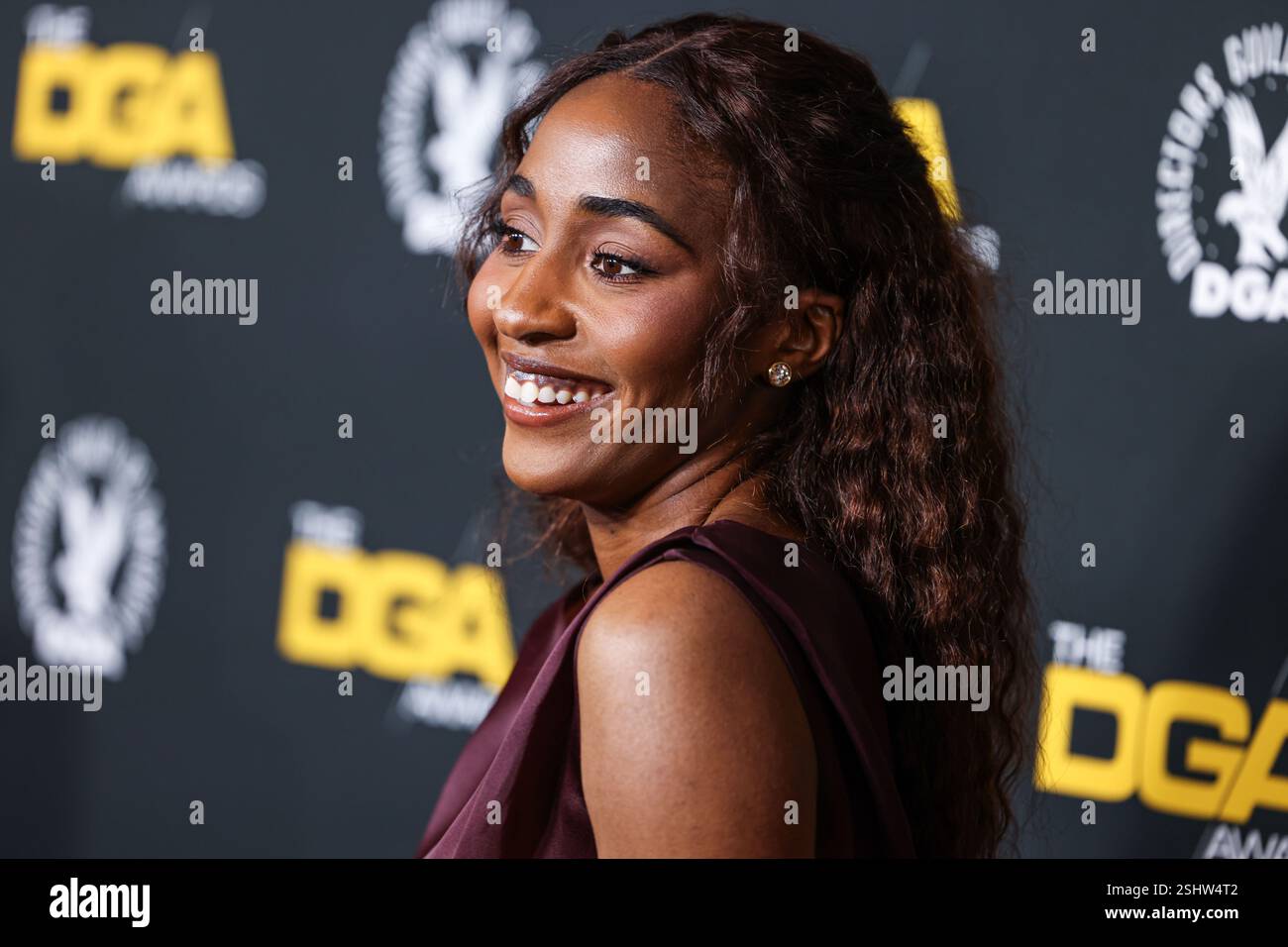 BEVERLY HILLS, LOS ANGELES, CALIFORNIA, USA - FEBRUARY 08: Ayo Edebiri ...
