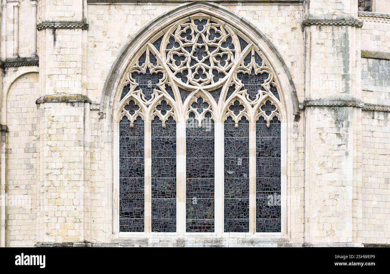 Canterbury cathedral architecture hi-res stock photography and images ...