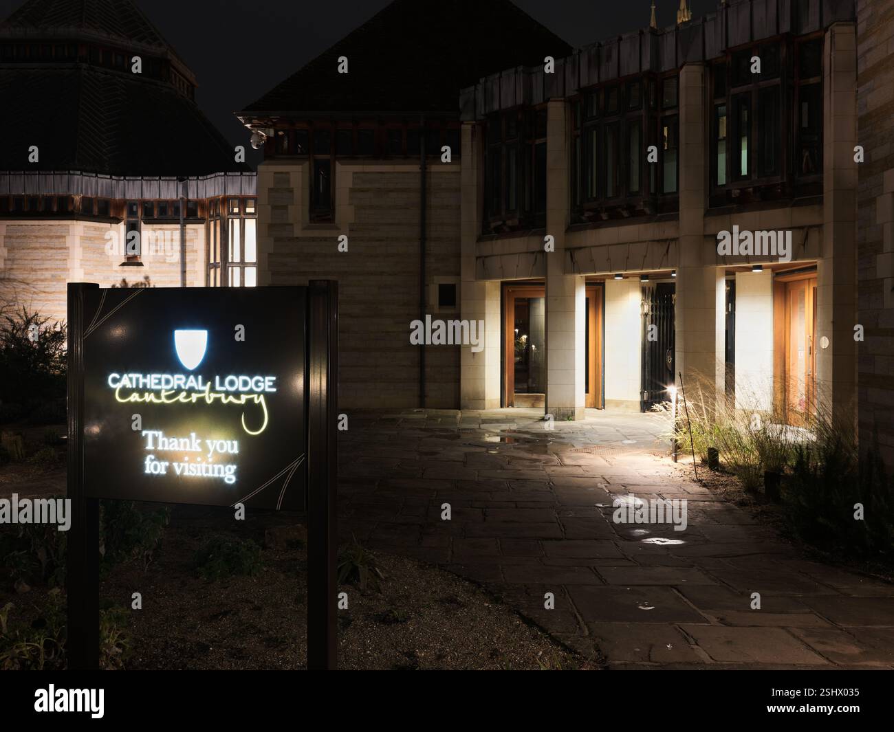 Canterbury Cathedral Lodge hotel, England Stock Photo - Alamy