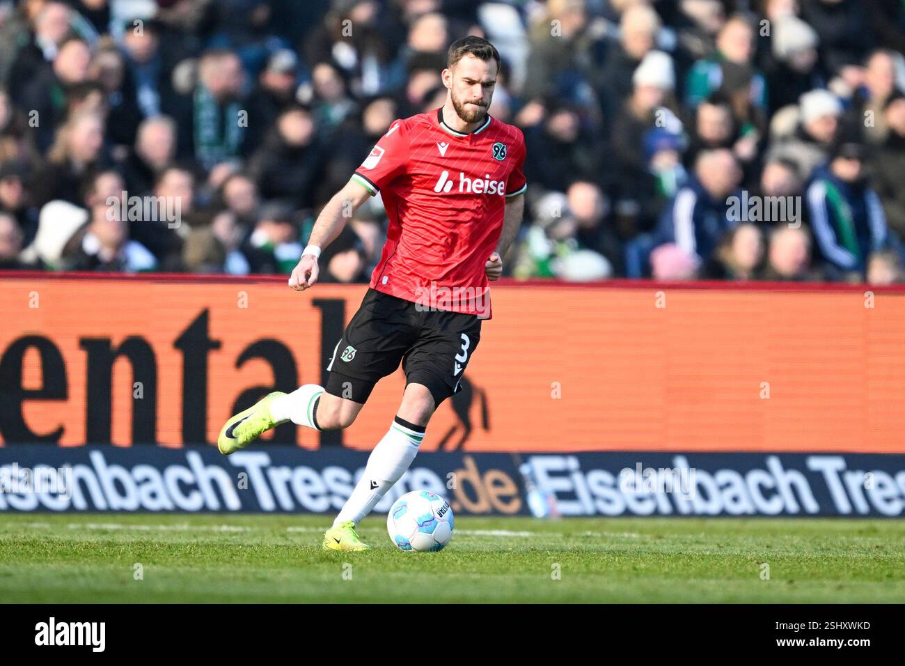 2. Bundesliga - Hannover 96 - Fortuna Düsseldorf am 09.02.2025 in der ...