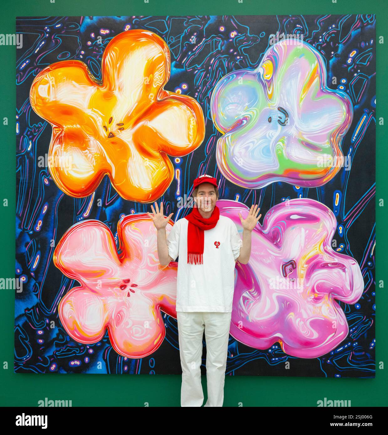 Saatchi Gallery, London, UK. 11th Feb, 2025. FLOWERS, Flora in ...
