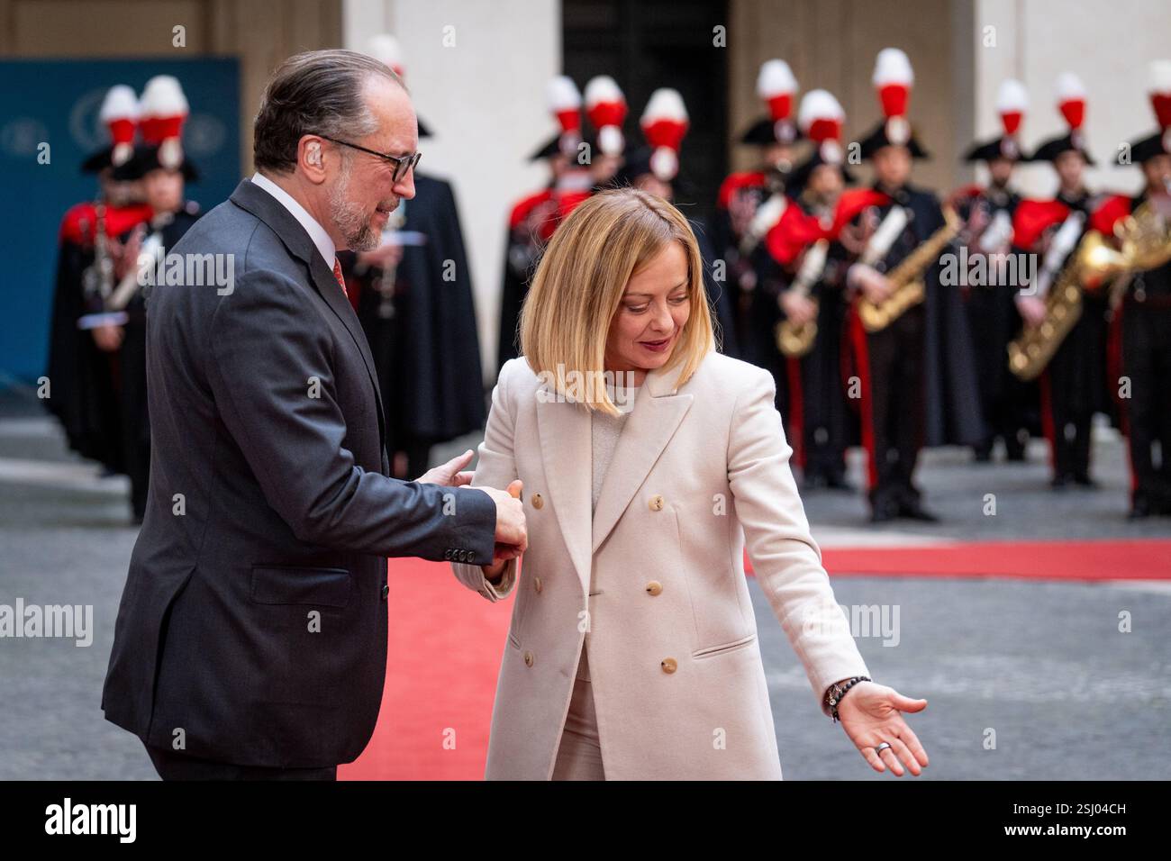 Rome, Italy. 10th Feb, 2025. Italian Prime Minister Giorgia Meloni (R ...