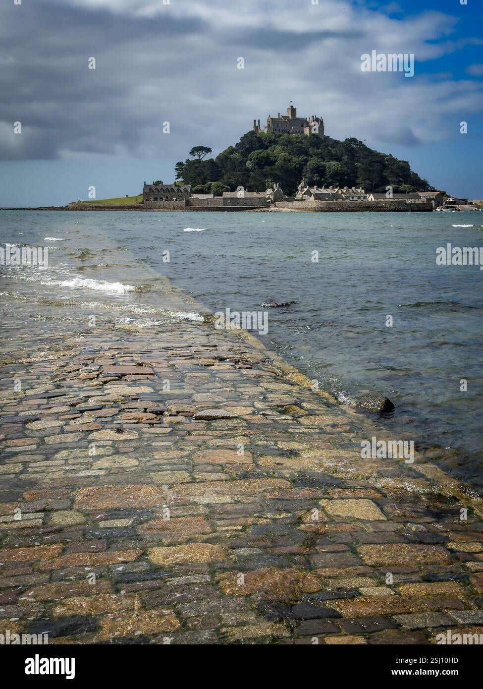 St Michaels Mount, tidal island at Marazion at the coast of Cornwall ...