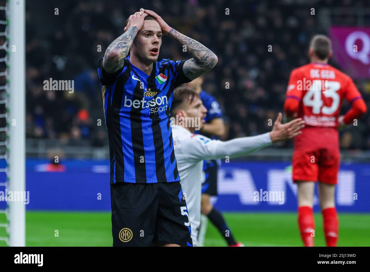Milan, Italy. 10th Feb, 2025. Nicola Zalewski of FC Internazionale ...