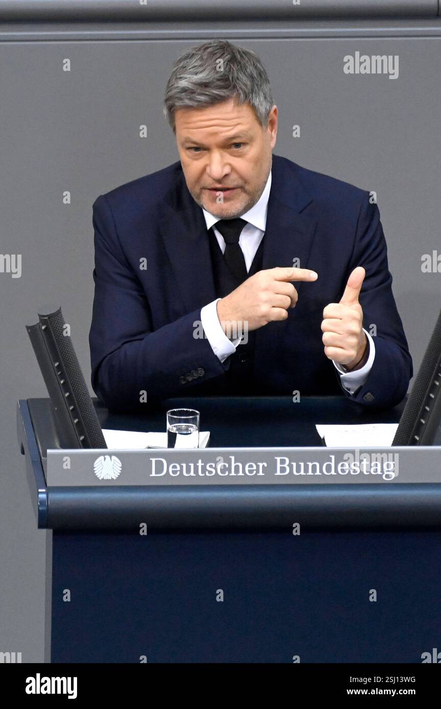 Robert Habeck in der 212. Sitzung des Deutschen Bundestages im ...