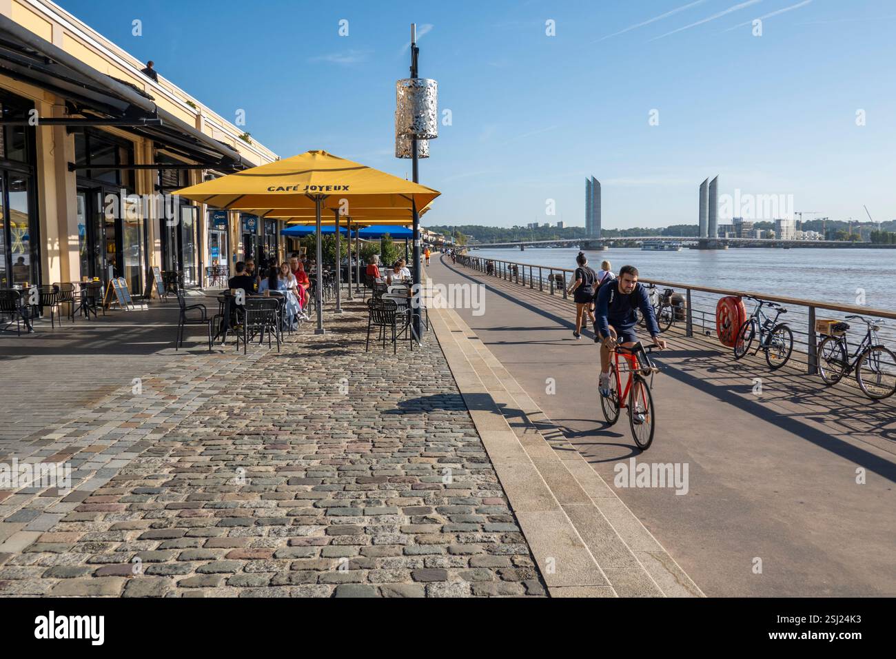Aquitaine river cycle hi-res stock photography and images - Alamy