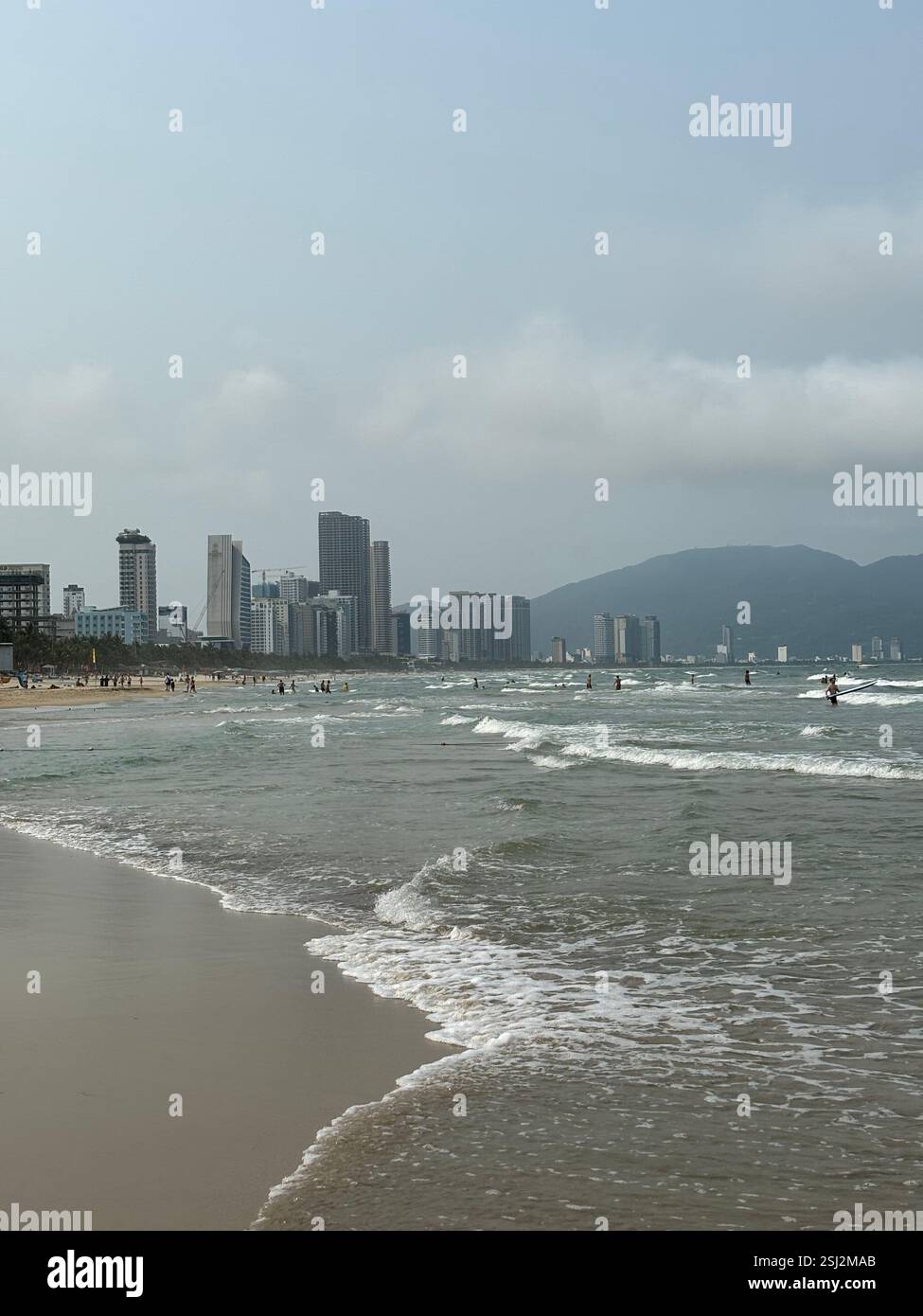 Da nang skyline hi-res stock photography and images - Alamy