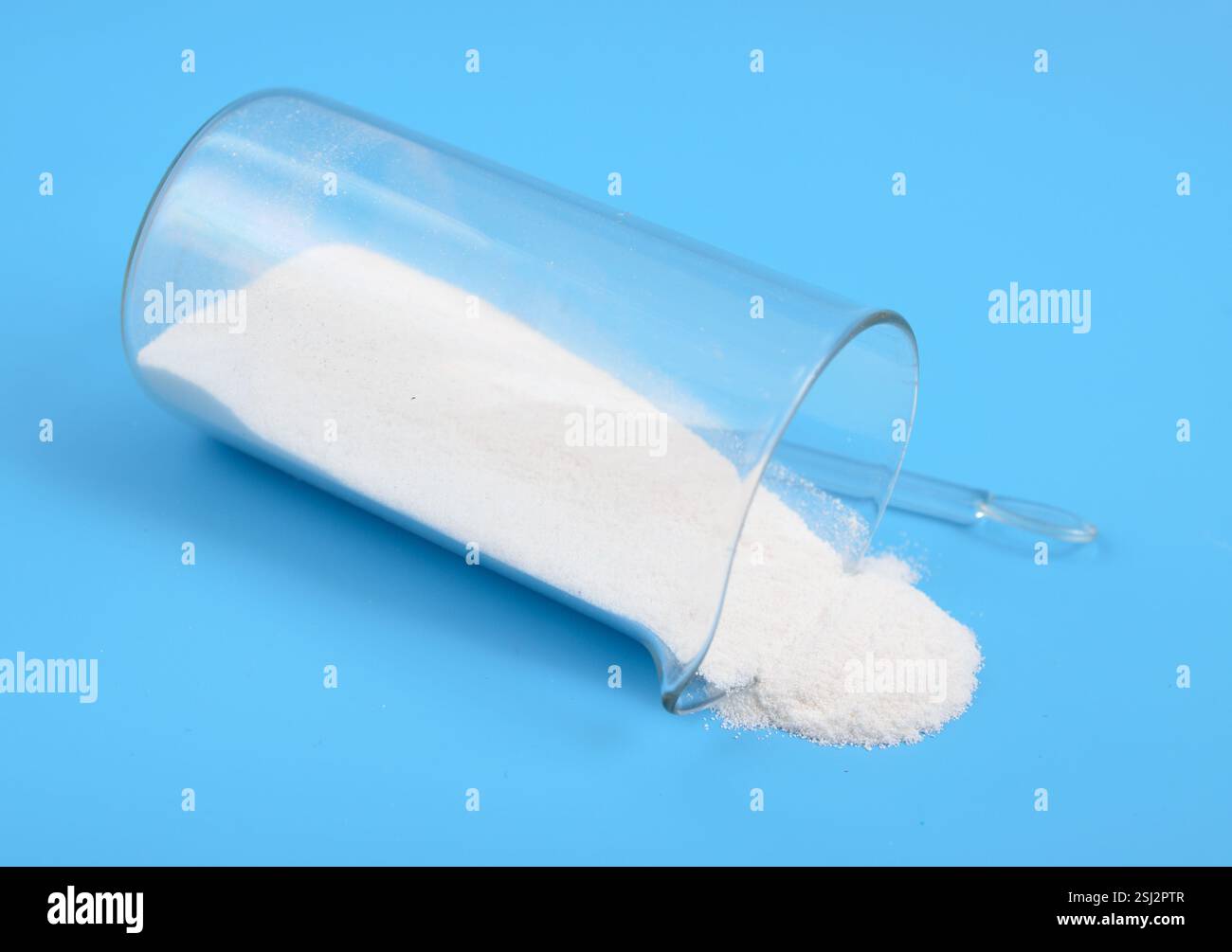 Microcrystalline cellulose MCC is a term for refined wood pulp Stock ...