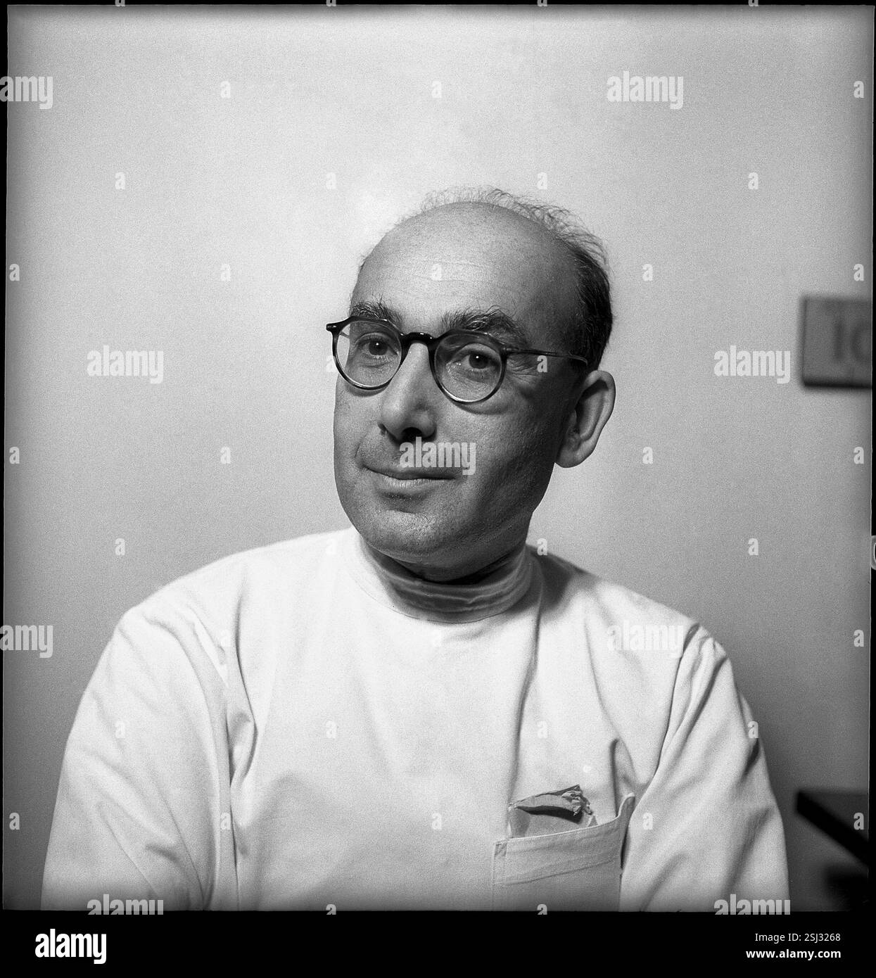 Prof. Dr. med. Hans Goldmann, 1946#Prof. Dr. med. Hans Goldmann, 1946 ...