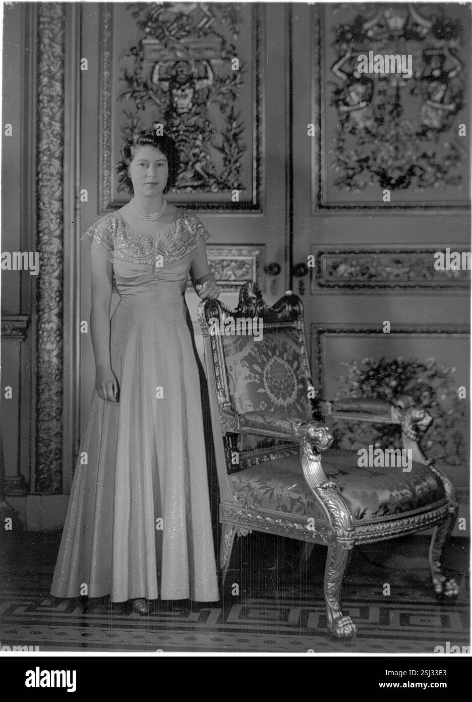 Die 18-jährige Prinzessin Elizabeth 1944#The 18 years old princess ...