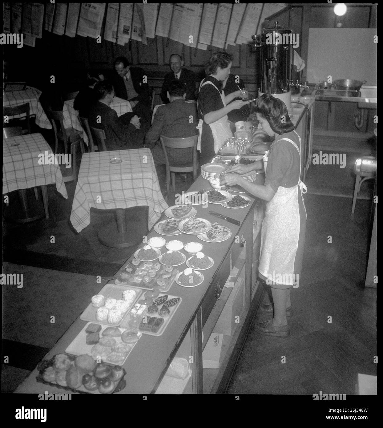 Bundeshaus Cafeteria ; 1949#Federal Parliament , Cafeteria; 1949 Stock ...