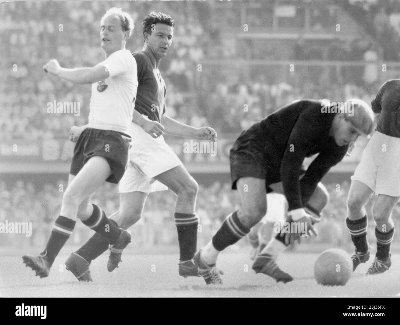 Football world cup 1954 austria hi-res stock photography and images - Alamy