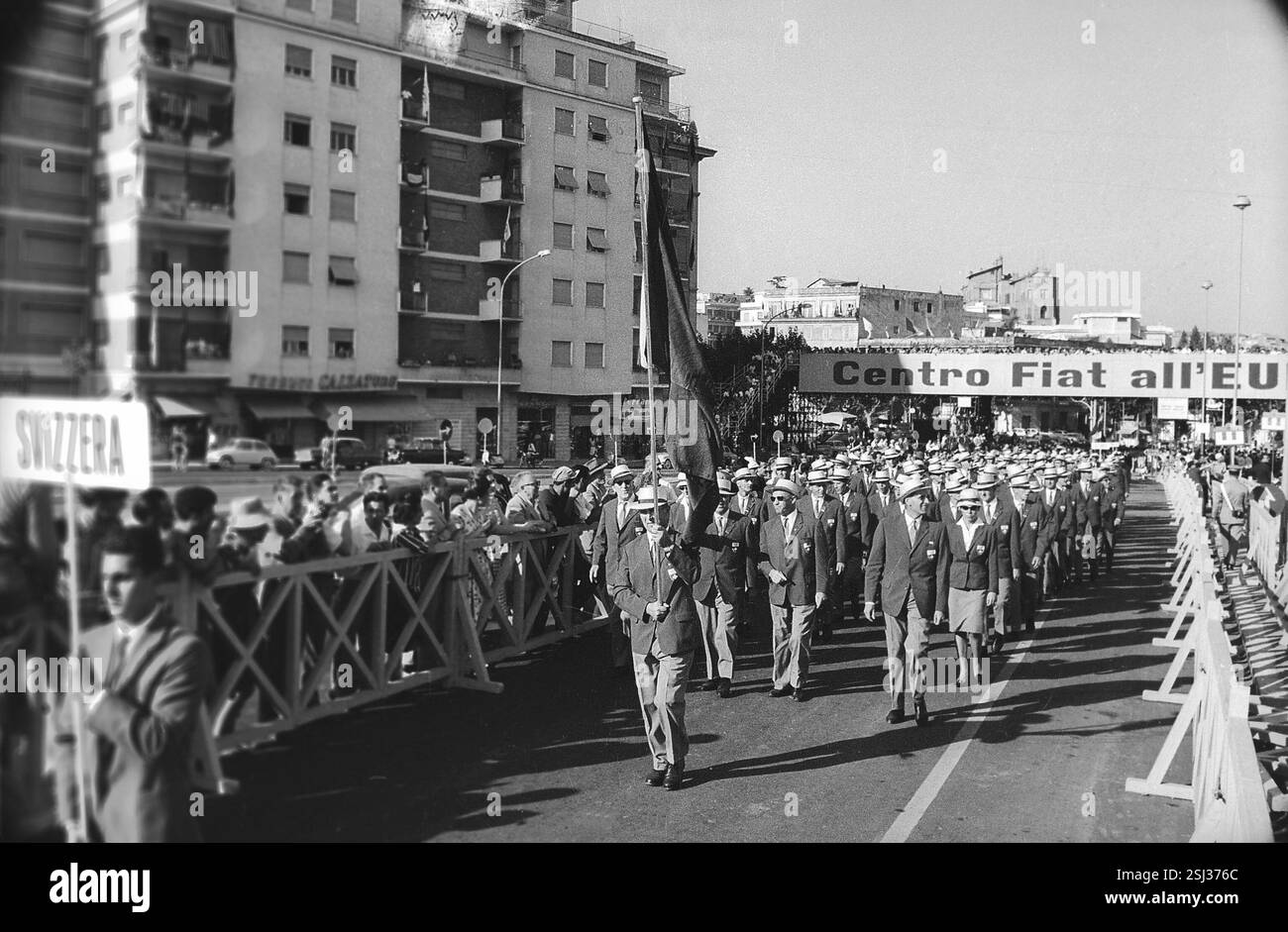 Rom 1960: Eröffnungszeremonie, Einmarsch der Schweizer Delegation#Rome ...