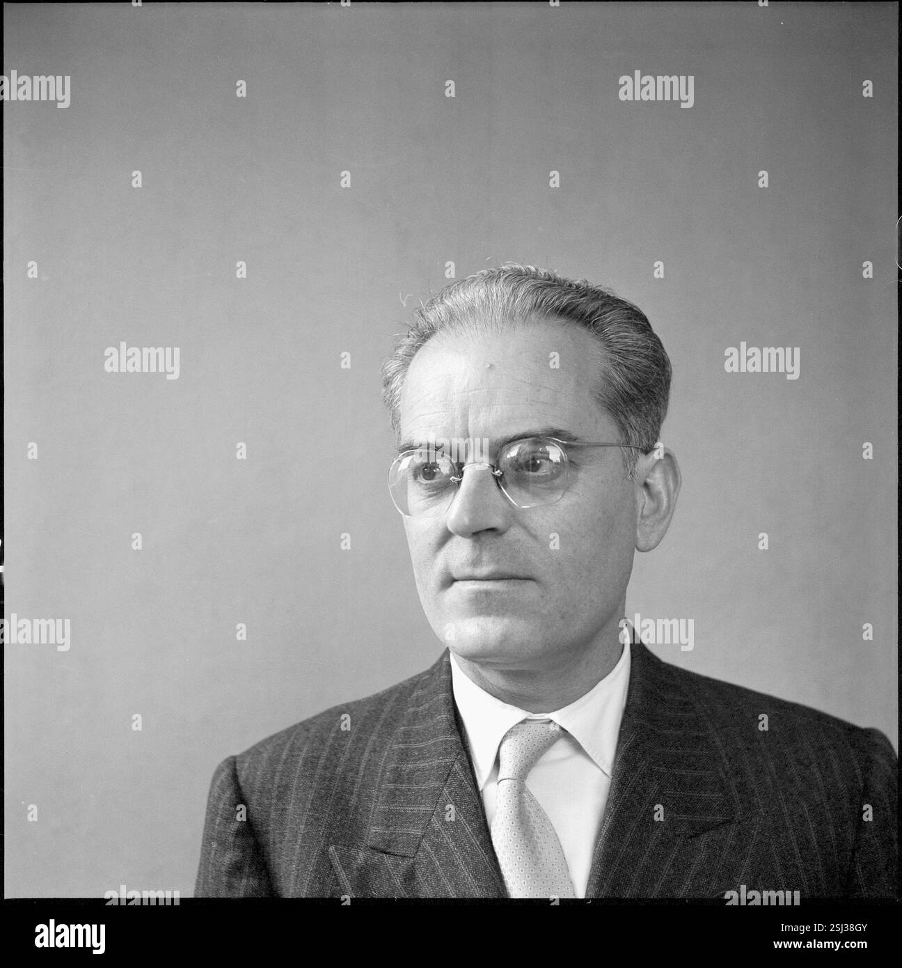 Giuseppe Lepori um 1959#Giuseppe Lepori around 1959 Stock Photo - Alamy