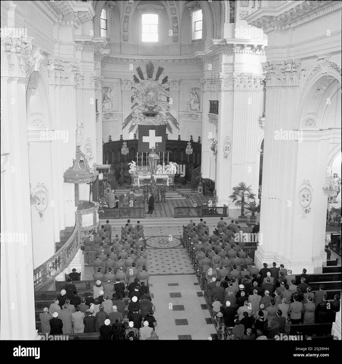 Brevetierung von Offizieren in Solothurn 1958#Breveting military ...