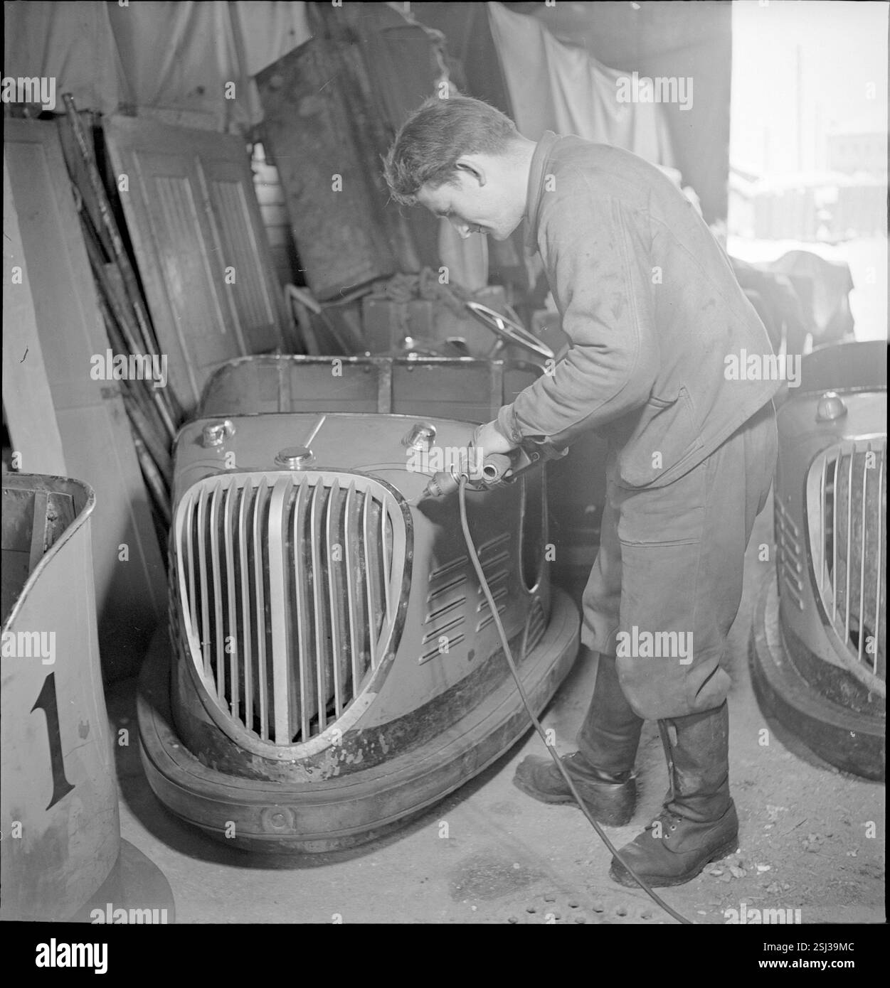 Profil portrait mann hi-res stock photography and images - Alamy