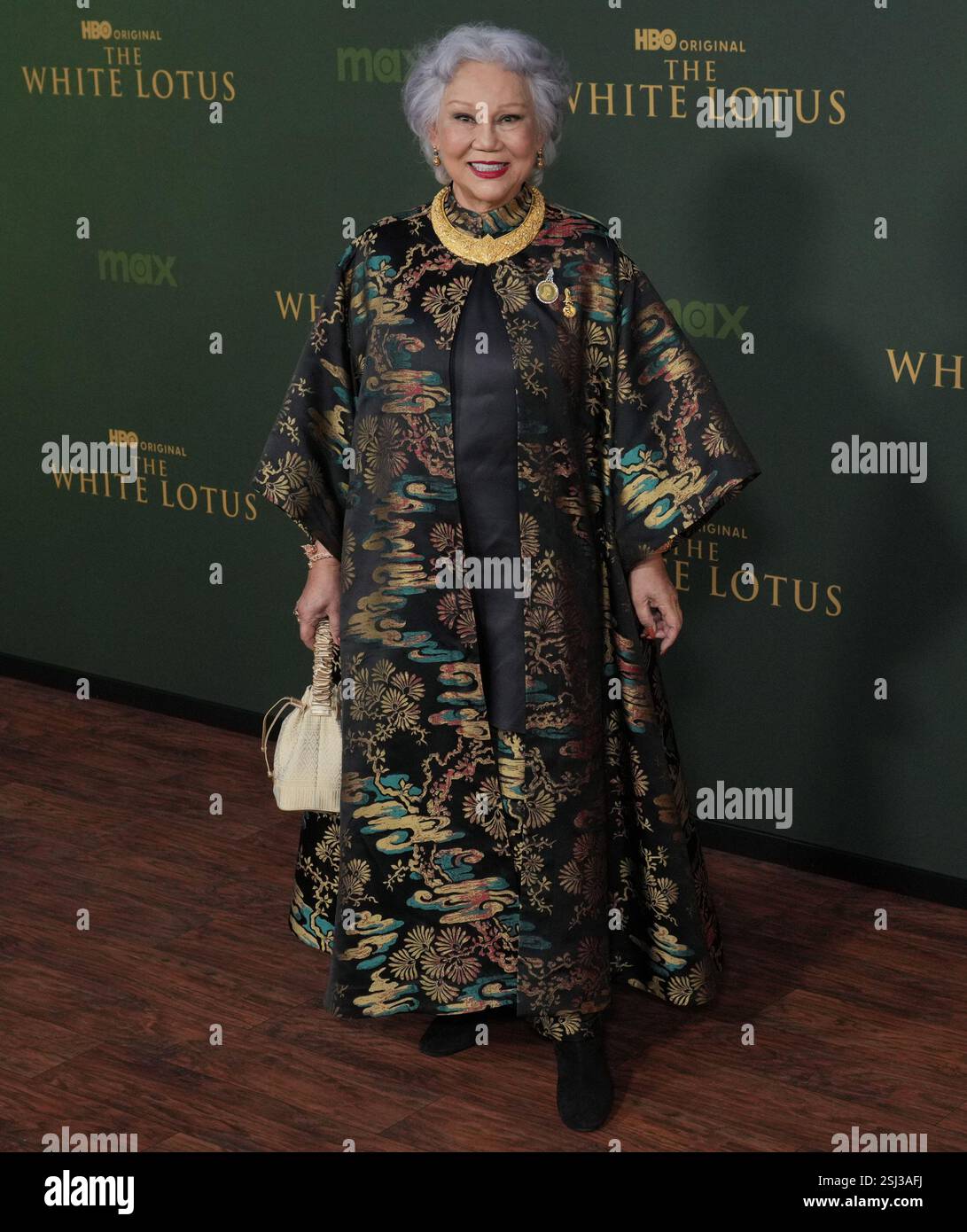 Los Angeles, USA. 10th Feb, 2025. Lek Patravadi arrives at the HBO ...