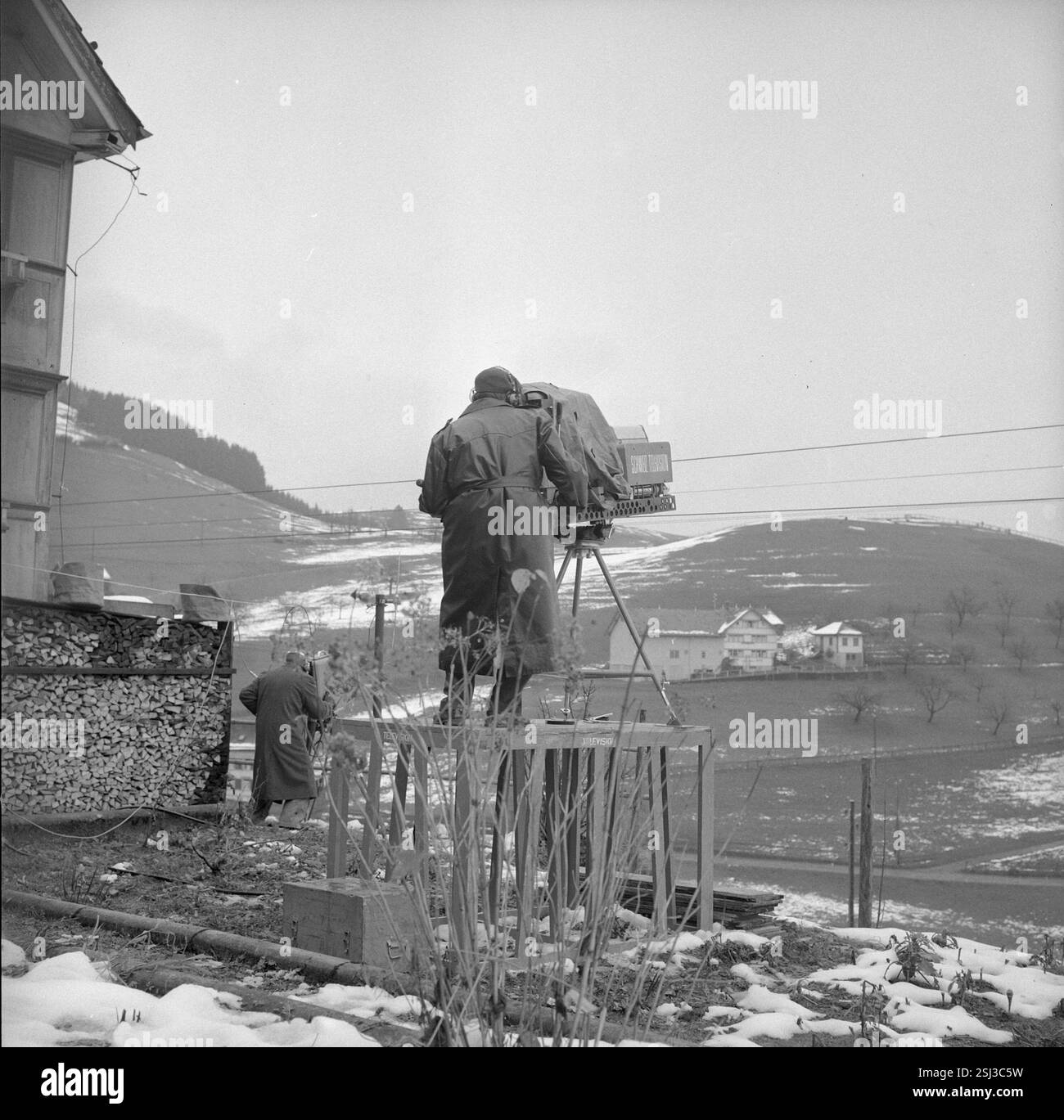 Fernsehübertragung vom Feld zum Hauptquartier 1956#Television ...